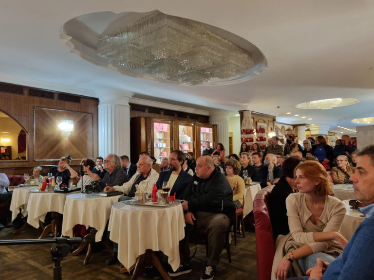 Teslin život primer mladima - Vesti online