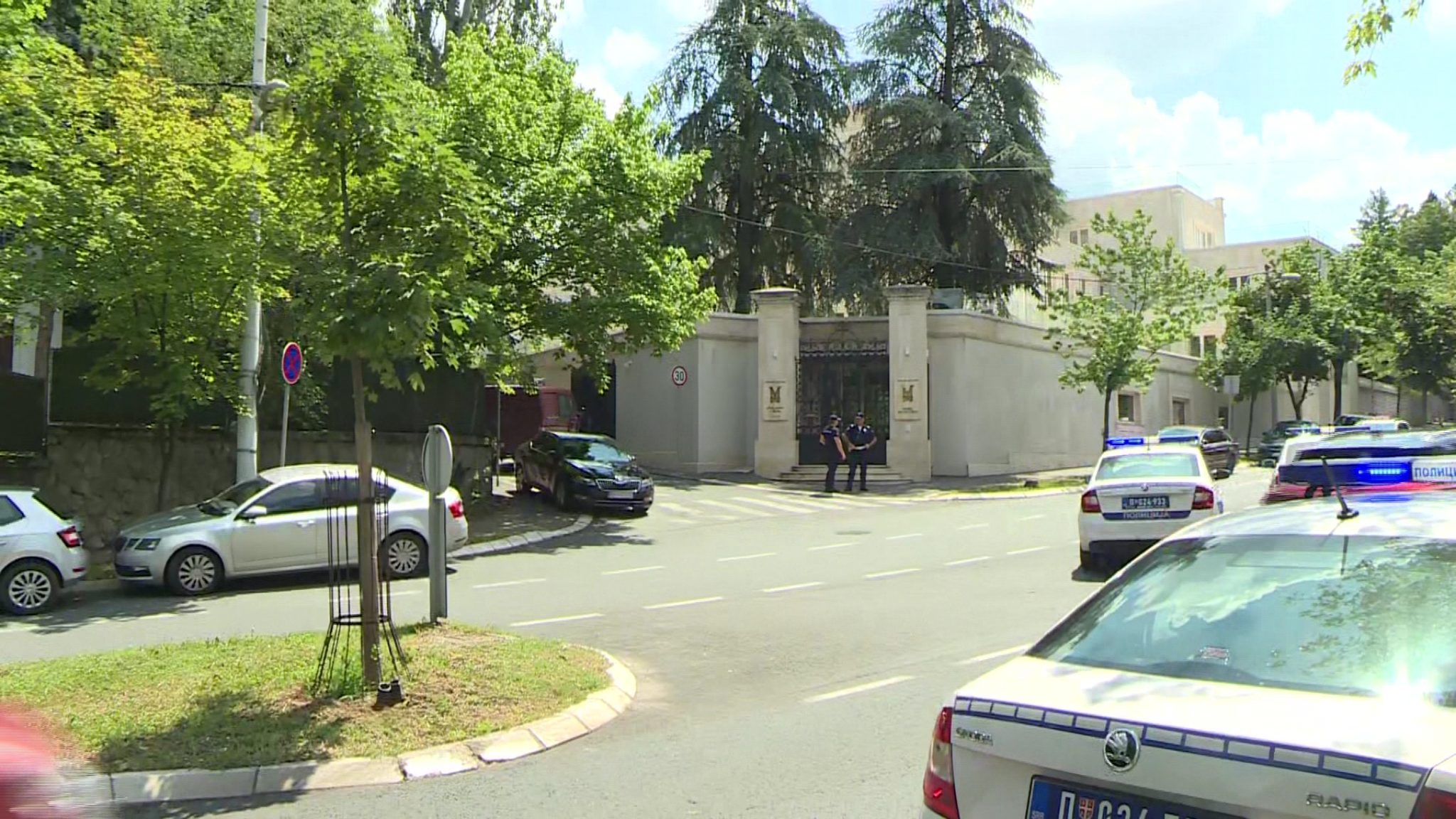 Ambasada Izraela: Diplomate i zaposleni nisu bili u zgradi - Vesti online