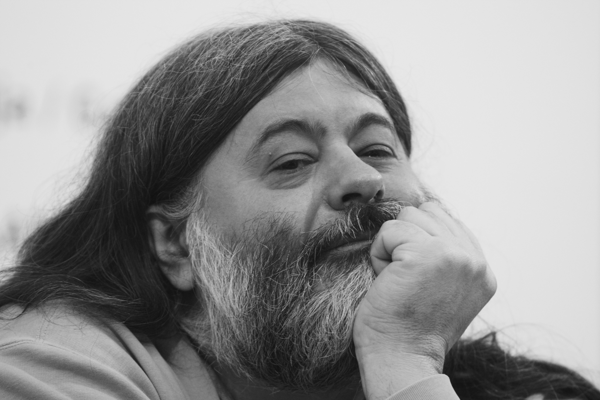 Preminuo novinar i kolumnista Teofil Pančić - Vesti online